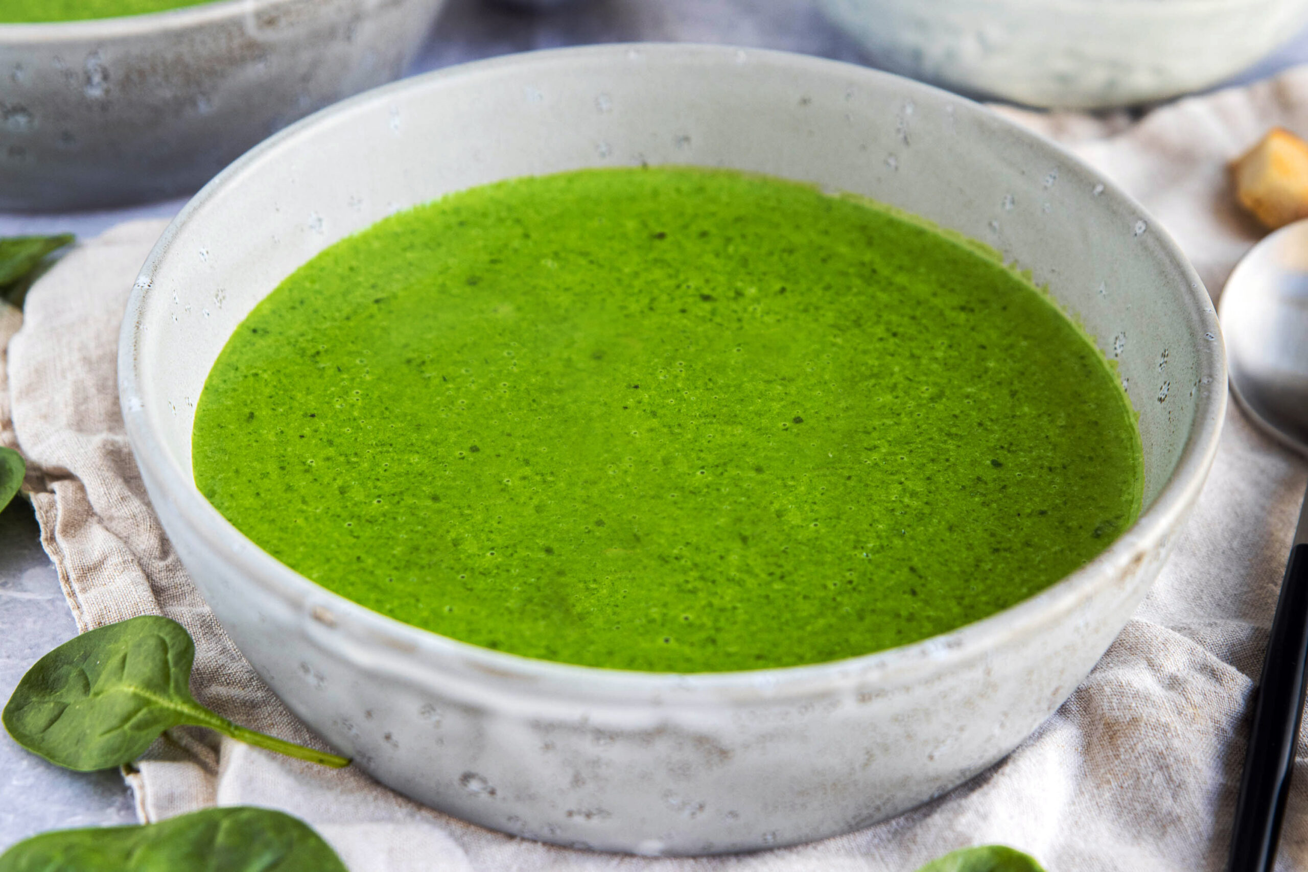 Sauce verte aux épinards - Recette et conseils - Saucer.fr